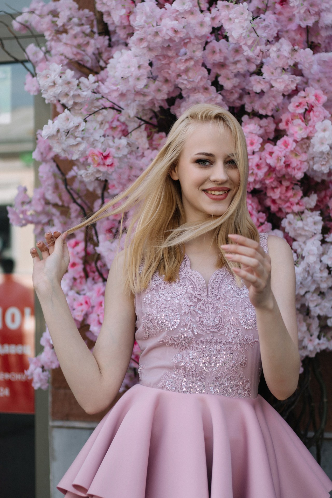 Купить вечерние платьев в Саратове. Свадебный салон Саратов — Charmante